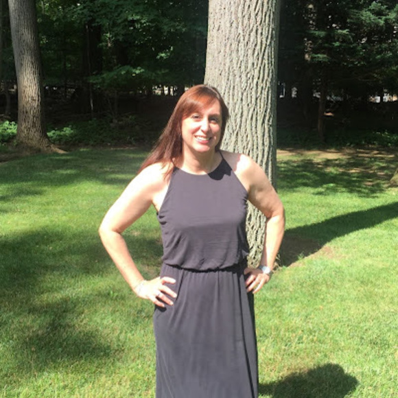 Robin's Closet (@robin_slakter) | Poshmark